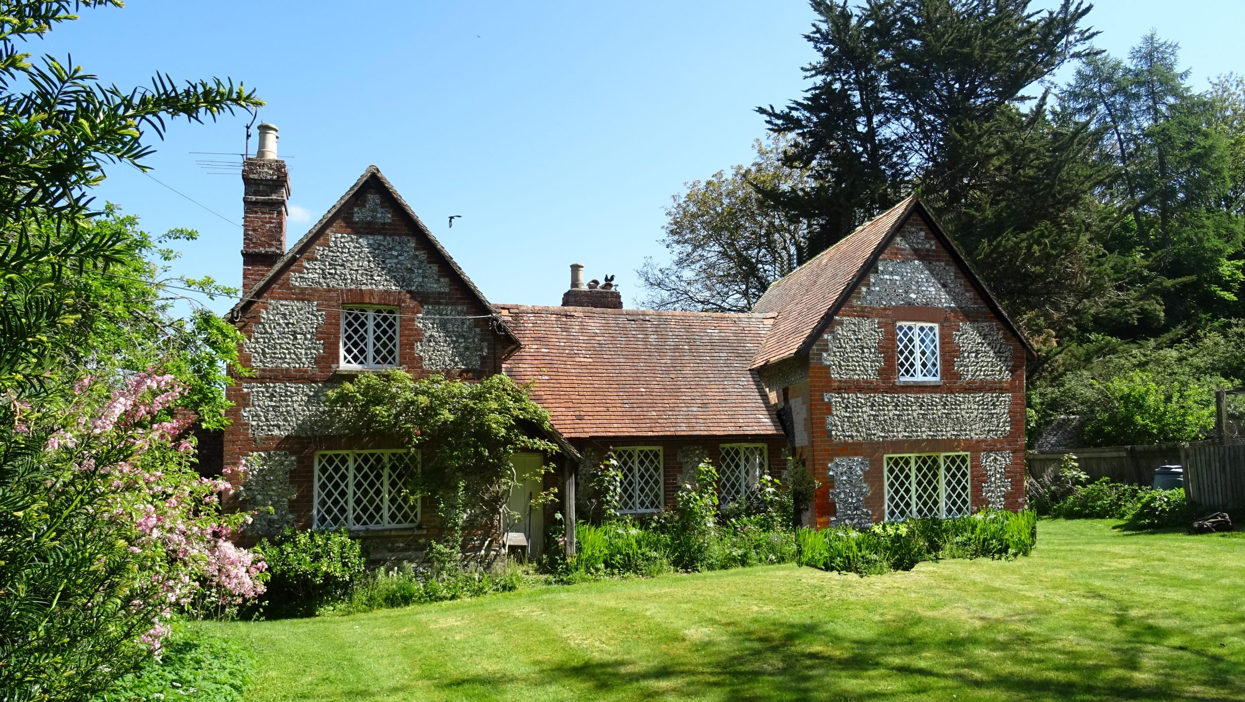 Listed Cottage - CAP Studios